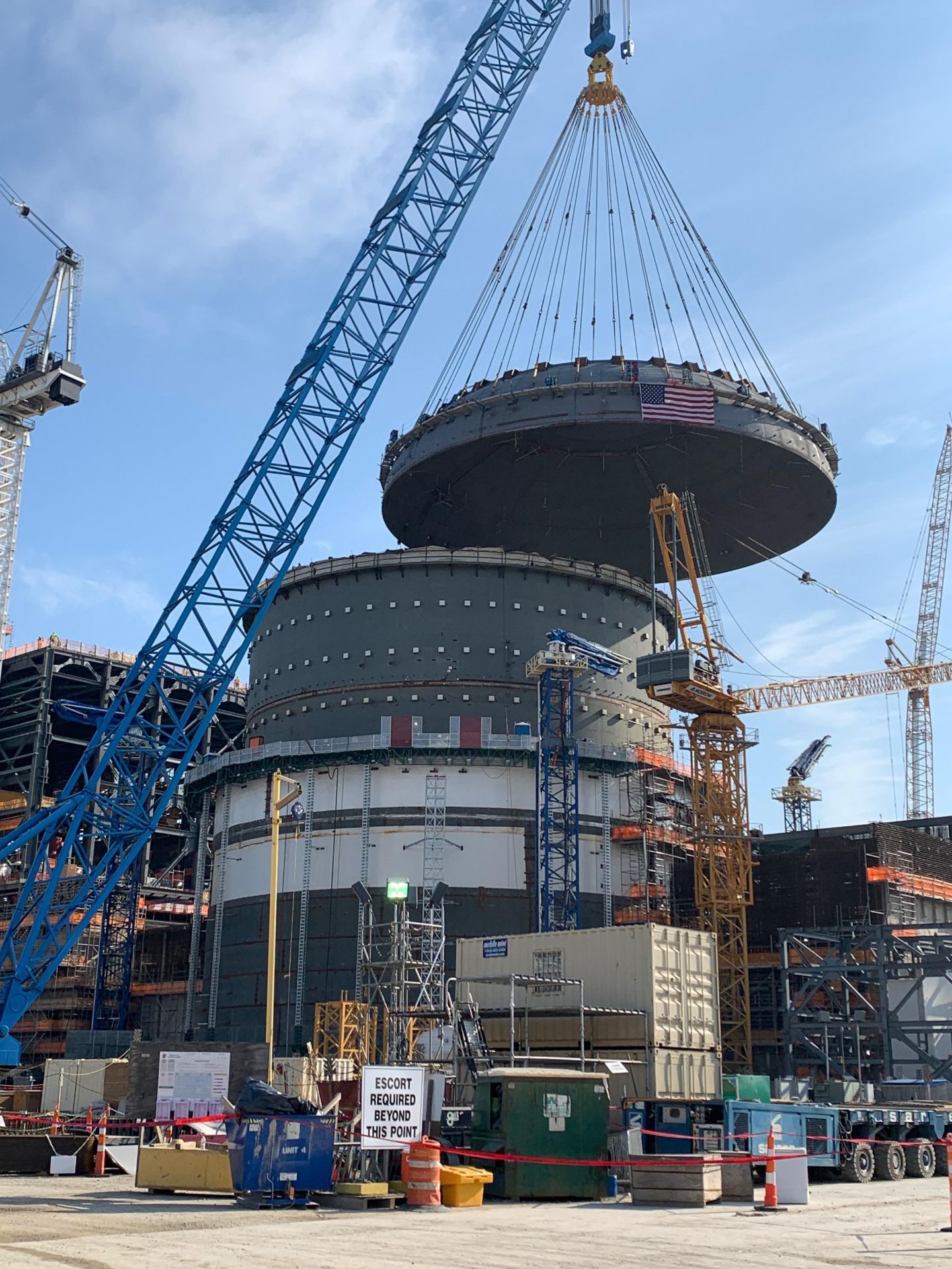 Containment vessel top head for Vogtle Unit 4 placed -- ANS / Nuclear Newswire