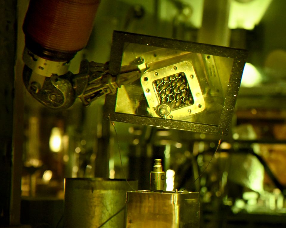 The case of the Pu-powered pacemaker -- ANS / Nuclear Newswire