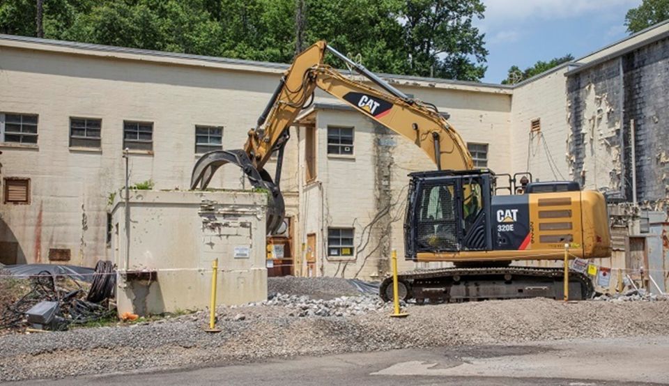 Demolition begins on high-risk contaminated Y-12 building -- ANS ...